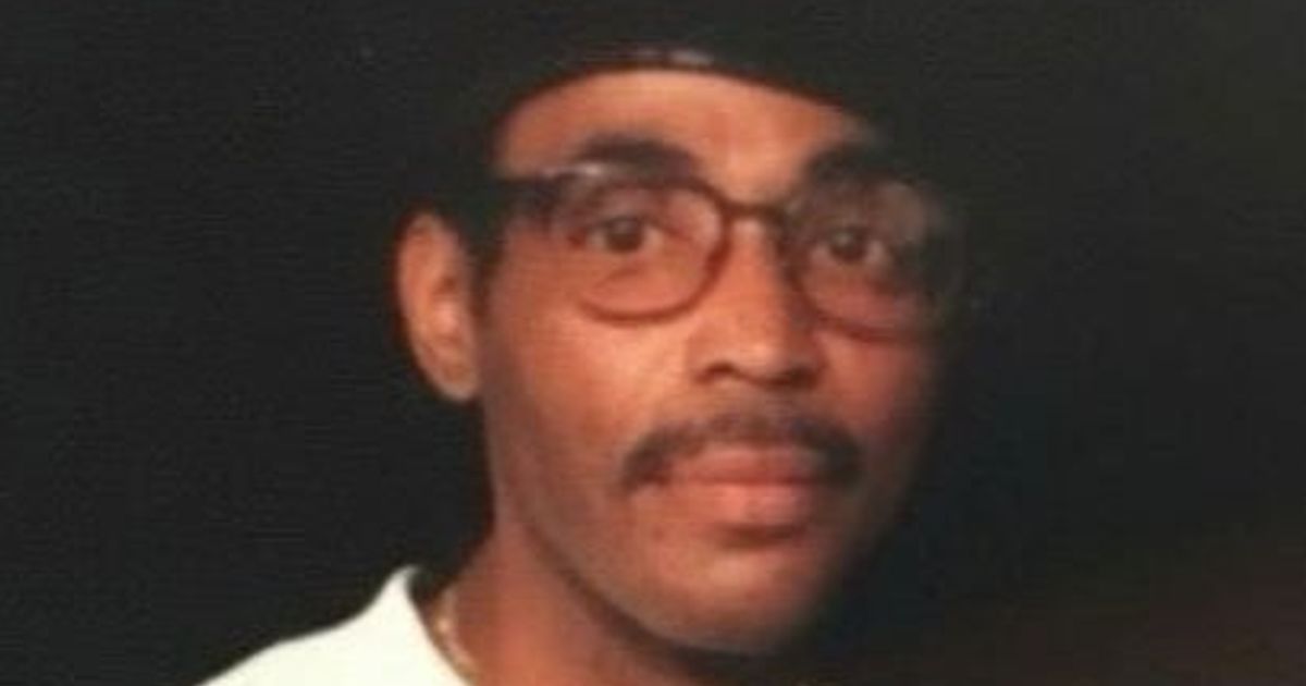 Mr. Robert L. Booker Obituary in Valdosta at Harrington Funeral Home ...