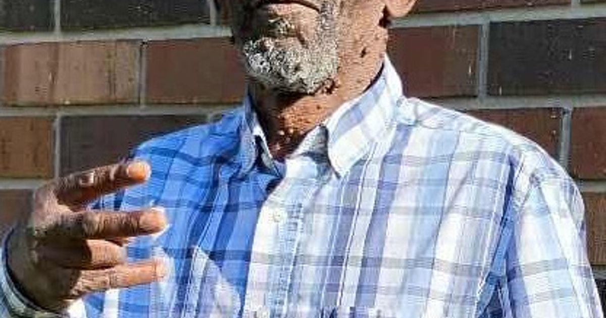 Mr. Reginald Dennis Obituary in Valdosta at Harrington Funeral Home ...