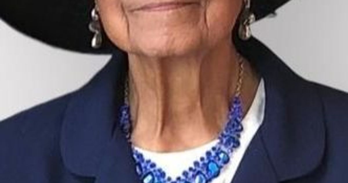 Mrs. Lenora Glover Pitts Obituary in Macon at Hutchings Funeral Home ...