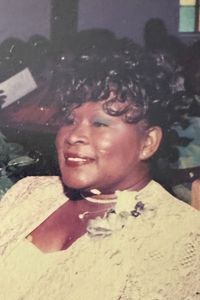 Mother Doris Ann Grisson Obituary in Albany at Meadows Funeral Home of Albany, Inc. | Obit