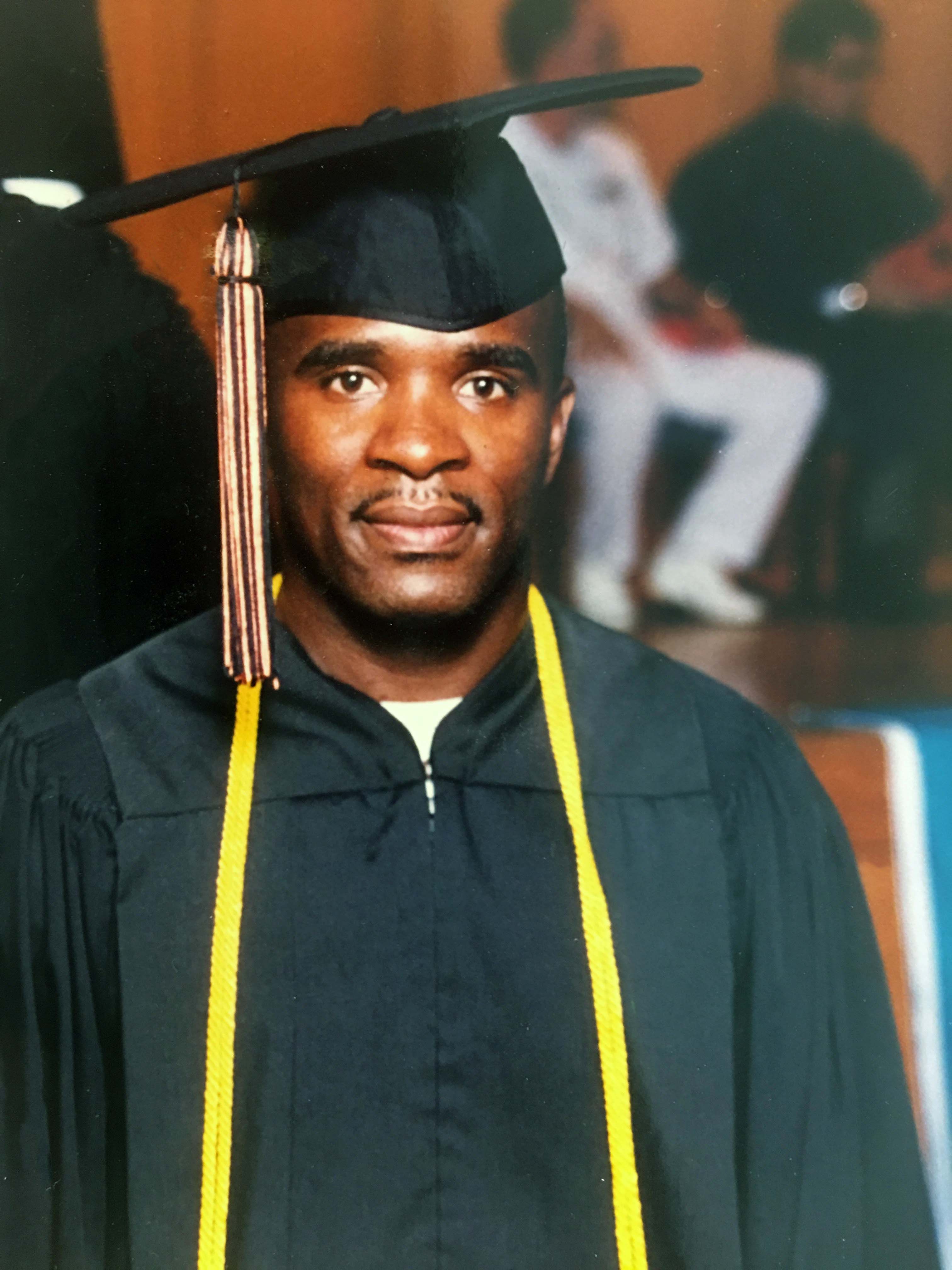 Mr. Tyrone Calvin Scott Obituary in Albany at Meadows Funeral Home of ...